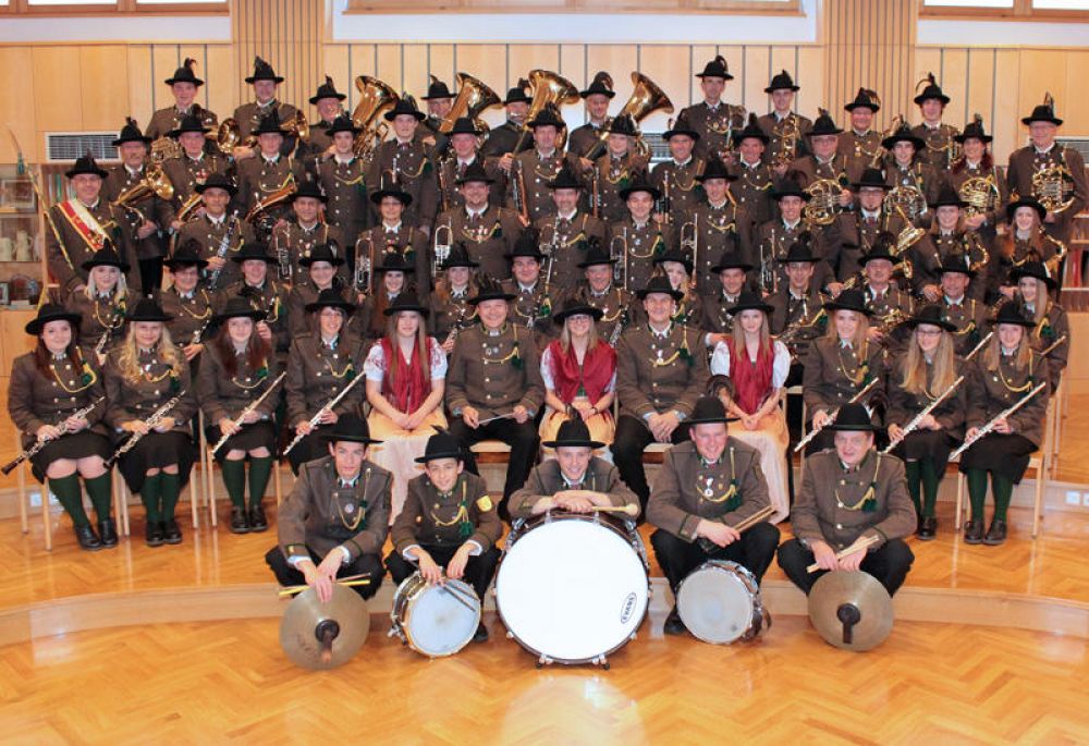 Promenádní koncert místní hudební skupiny Strobl, Strobl | ENZIANLAND